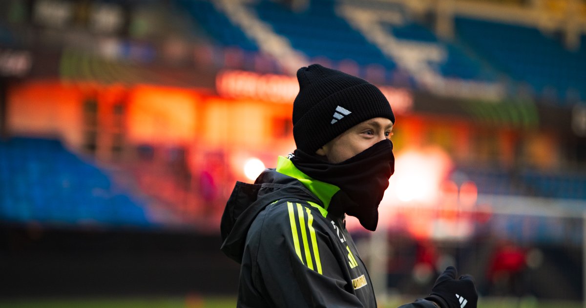 Vi må bare peise på! / Molde