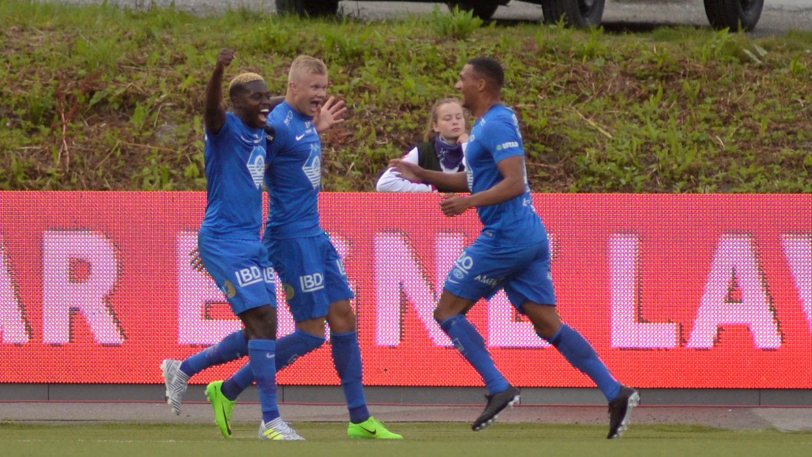 Håland fra start mot Odd / Molde